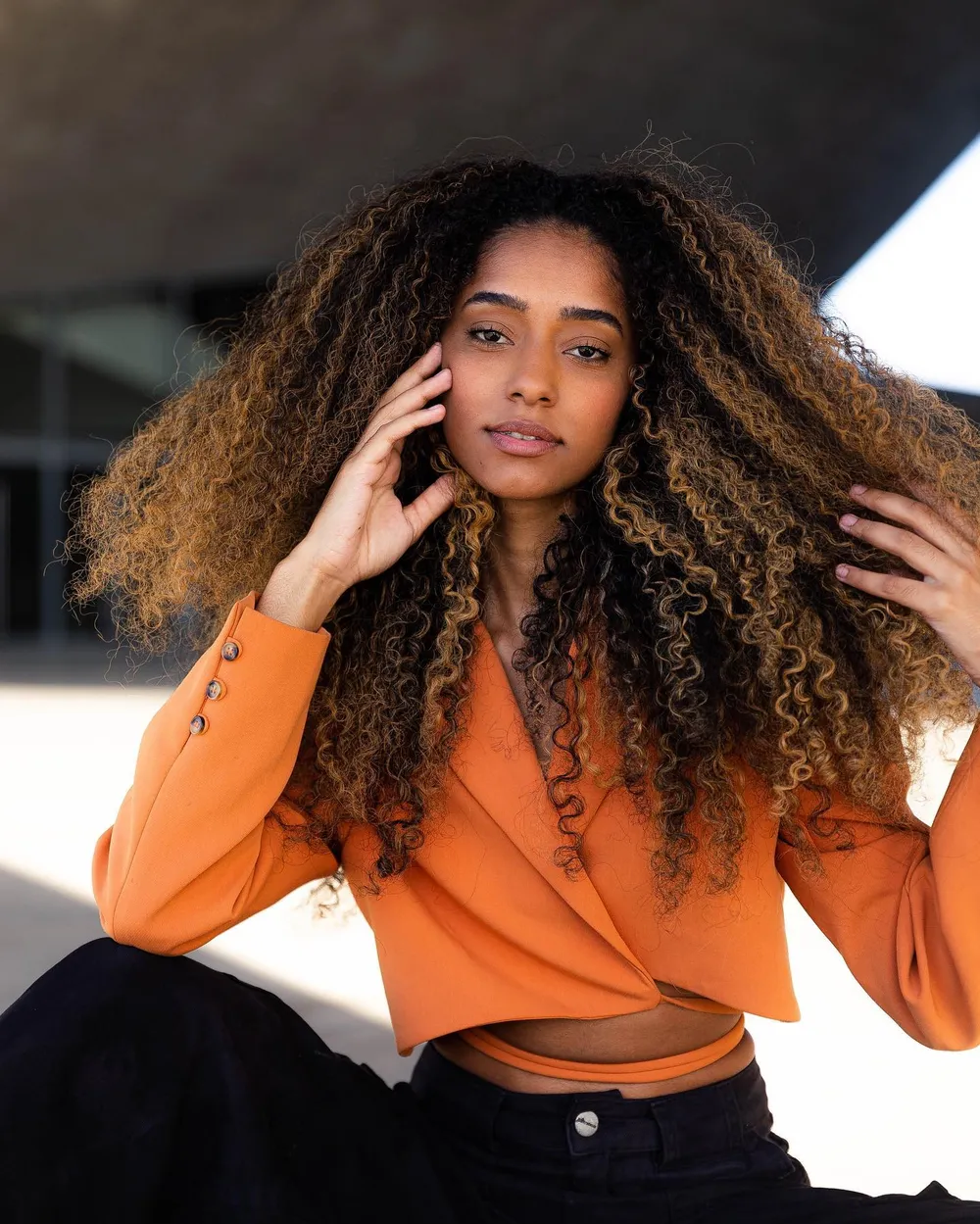 Quem era Ísis Freitas, atriz que morreu aos 22 anos e recebeu ...